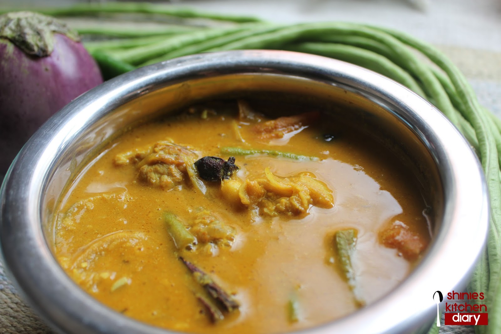 Dalcha Chicken - Shinies Kitchen Diary