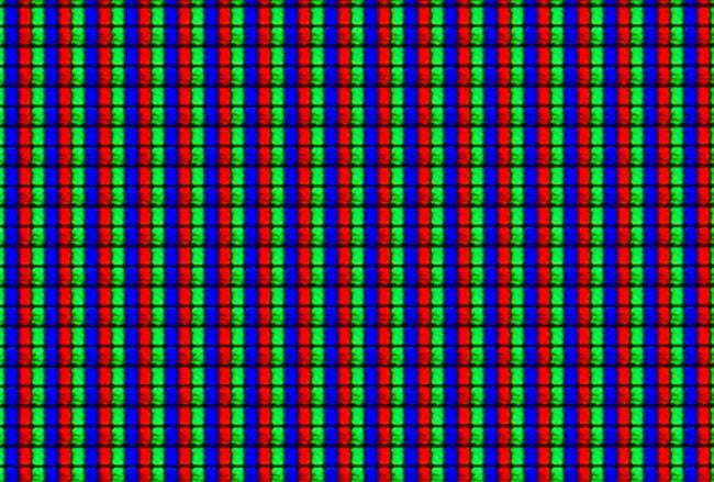 LCD VS AMOLED DISPLAY DIFFERENCE