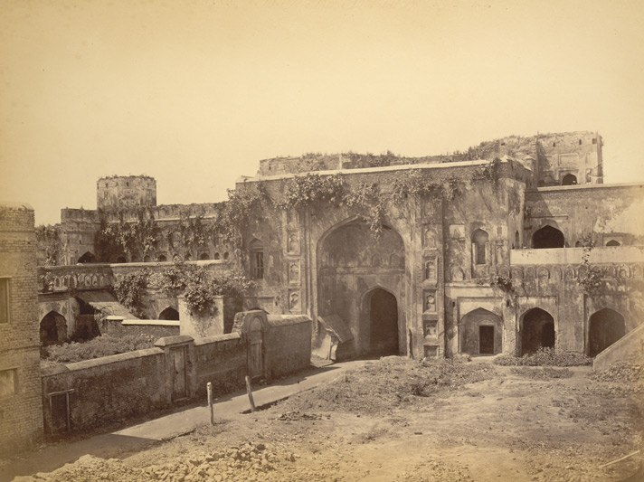 OLD CITY Photo's: Bara Katra, south view, 1870's Dhaka (Dacca)