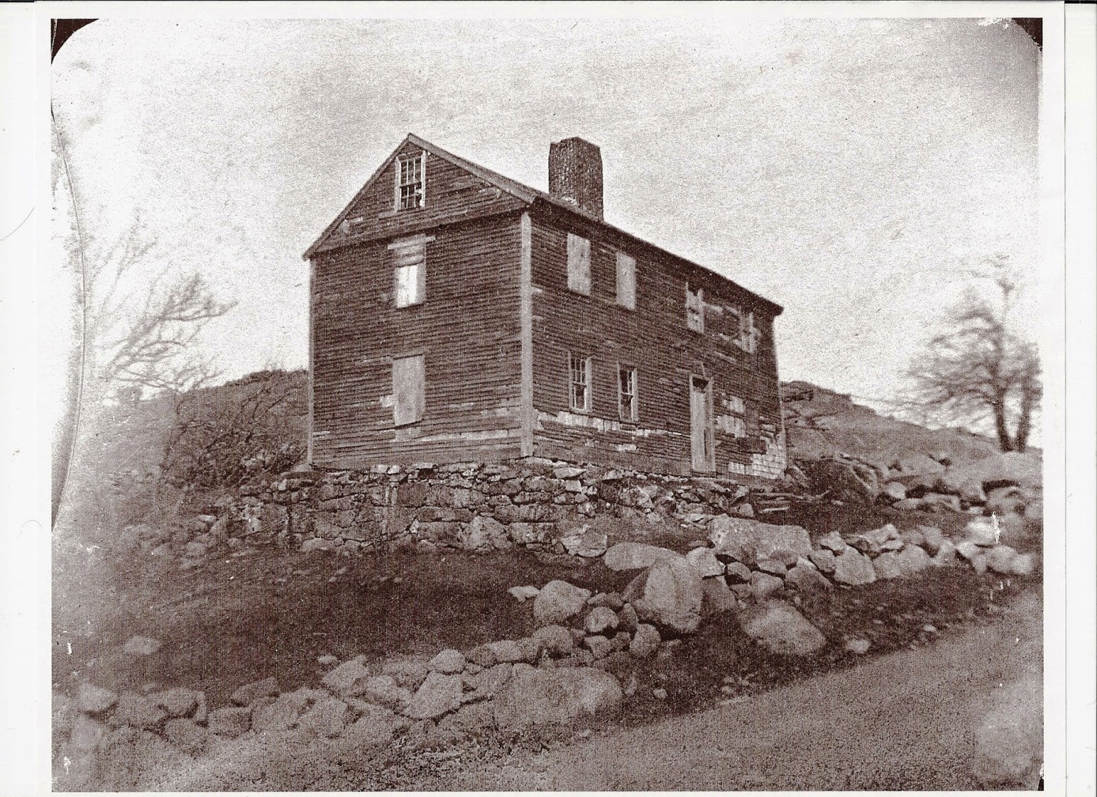 Antique Houses Of Gloucester And Beyond: PLANK FRAMES, SECRETS IN THE ...