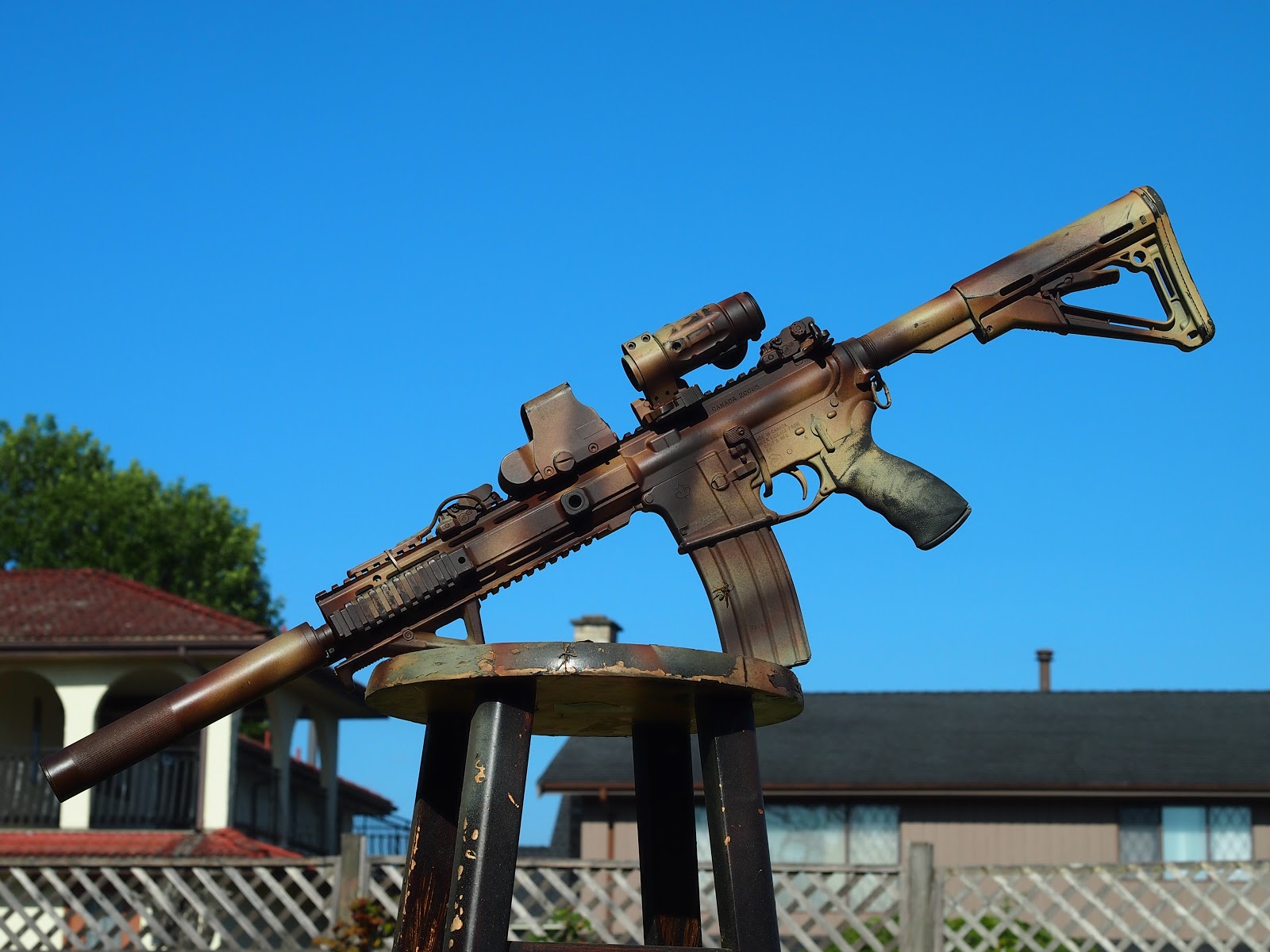 Mister Donut's Firearms Blog: Painted my Colt Canada C8IUR CANSOFCOM clone