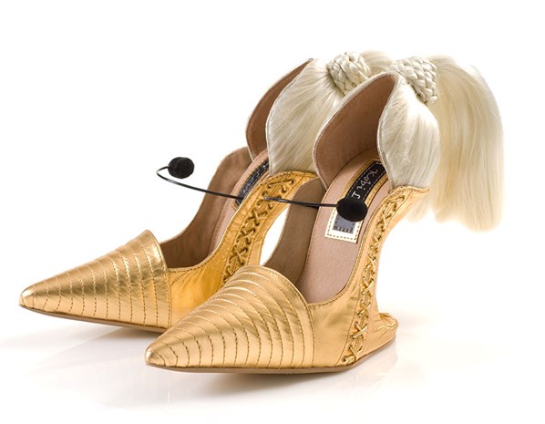25 of the Craziest Shoe Designs
