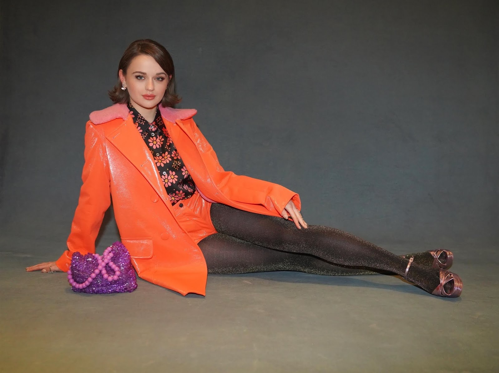 Celebrity Legs and Feet in Tights: Joey King`s Legs and Feet in Tights 3