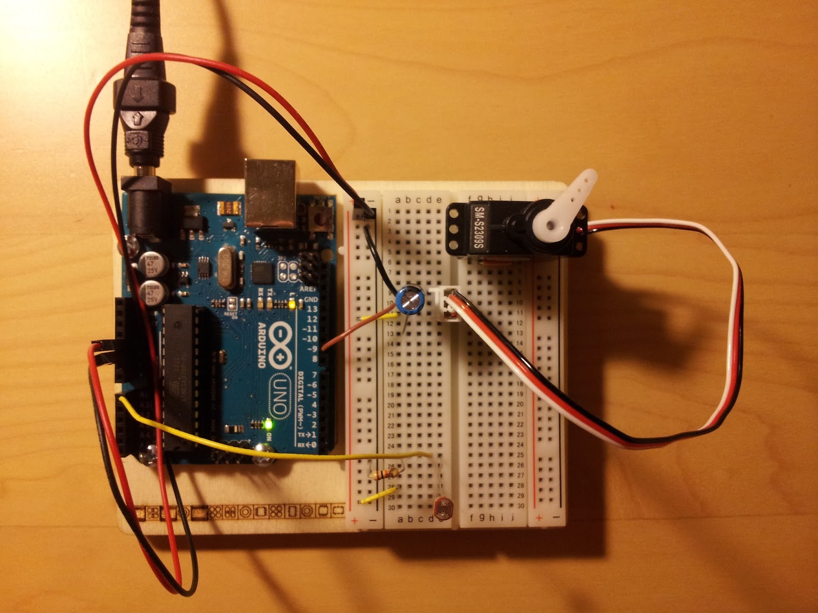 Antonio Vallecillos: Arduino Projects Book: Proyecto 05.1