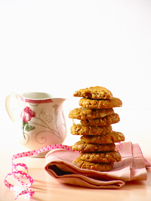 Plateful: Anzac Biscuits — syrupy, chewy, crunchy Aussie classic ...