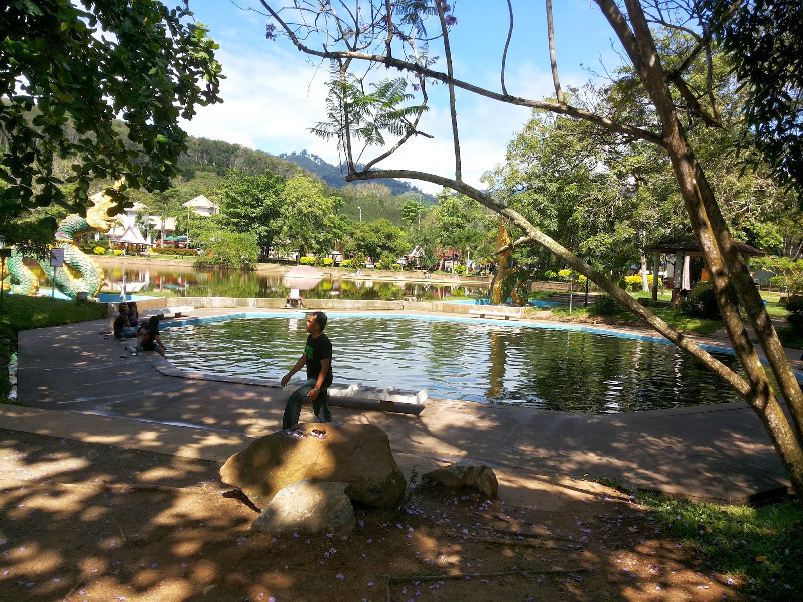 The Attractions Of Betong | PURVEYOR