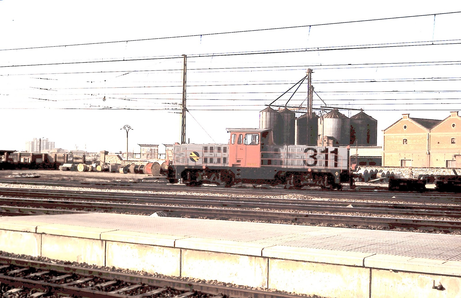 LAS TRACCIONES TÉRMICA Y ELÉCTRICA EN RENFE (LXXXVIII): MABI Y LAS 311 ...