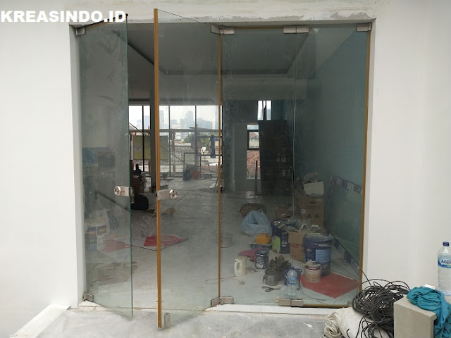 Jasa Pintu Kaca Fitting Tempered 12mm Terpasang di Jabodetabek yang ...