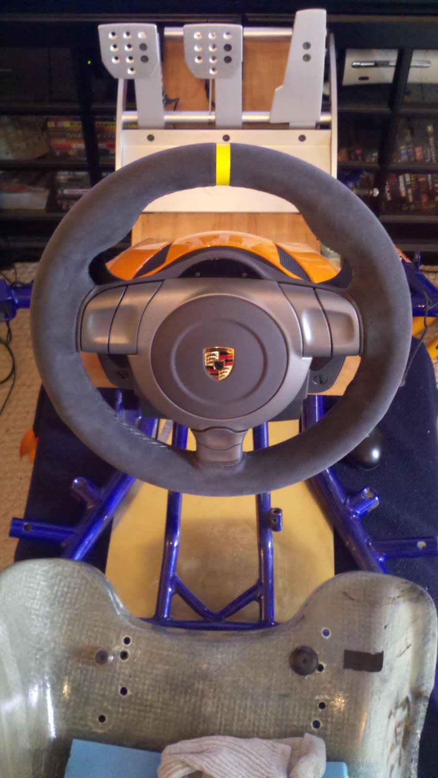 YAW MOMENT RACING: New Fanatec Porsche GT3RS Wheel for iRacing