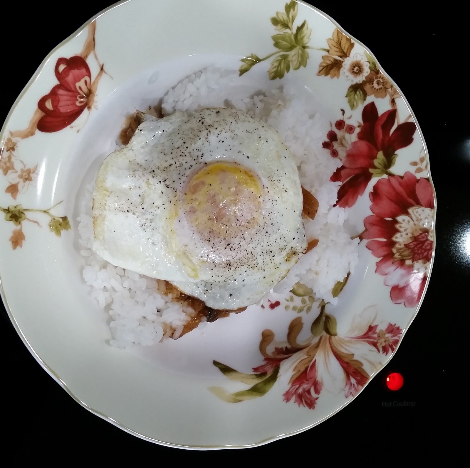 These Recipes: Hawaiian Loco Moco