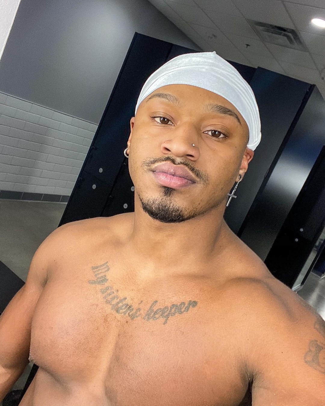 Instagram : Shapiro King Instagram Profile Handle official_shapirokingfit