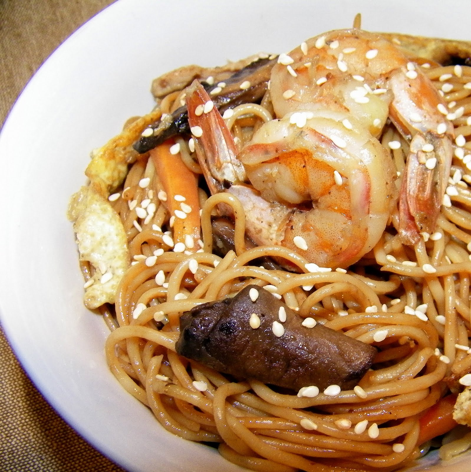 Little Bellevue Kitchen: Stir Fried Spaghetti with Portobella Mushroom