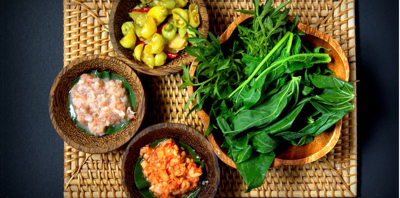 MENGAPA KORANG PATUT MAKAN ULAM?