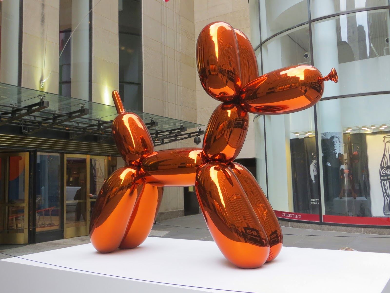 kART à voir: n°136 Balloon Dog (Magenta) (2000)Jeff Koons