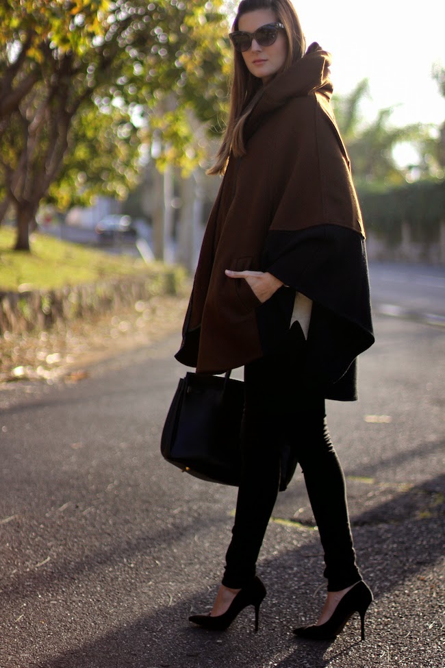 Marilyn's Closet - FASHION BLOG: Black and Brown Cape