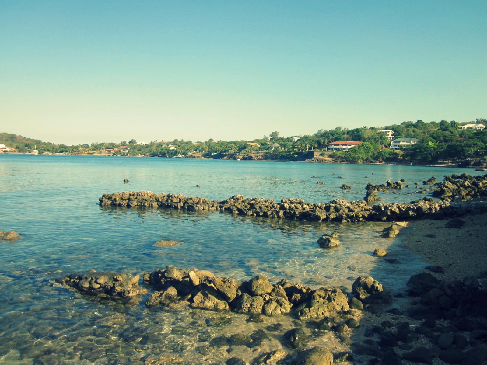 Tali Beach, Nasugbu, Batangas - celebraTINg exisTENce
