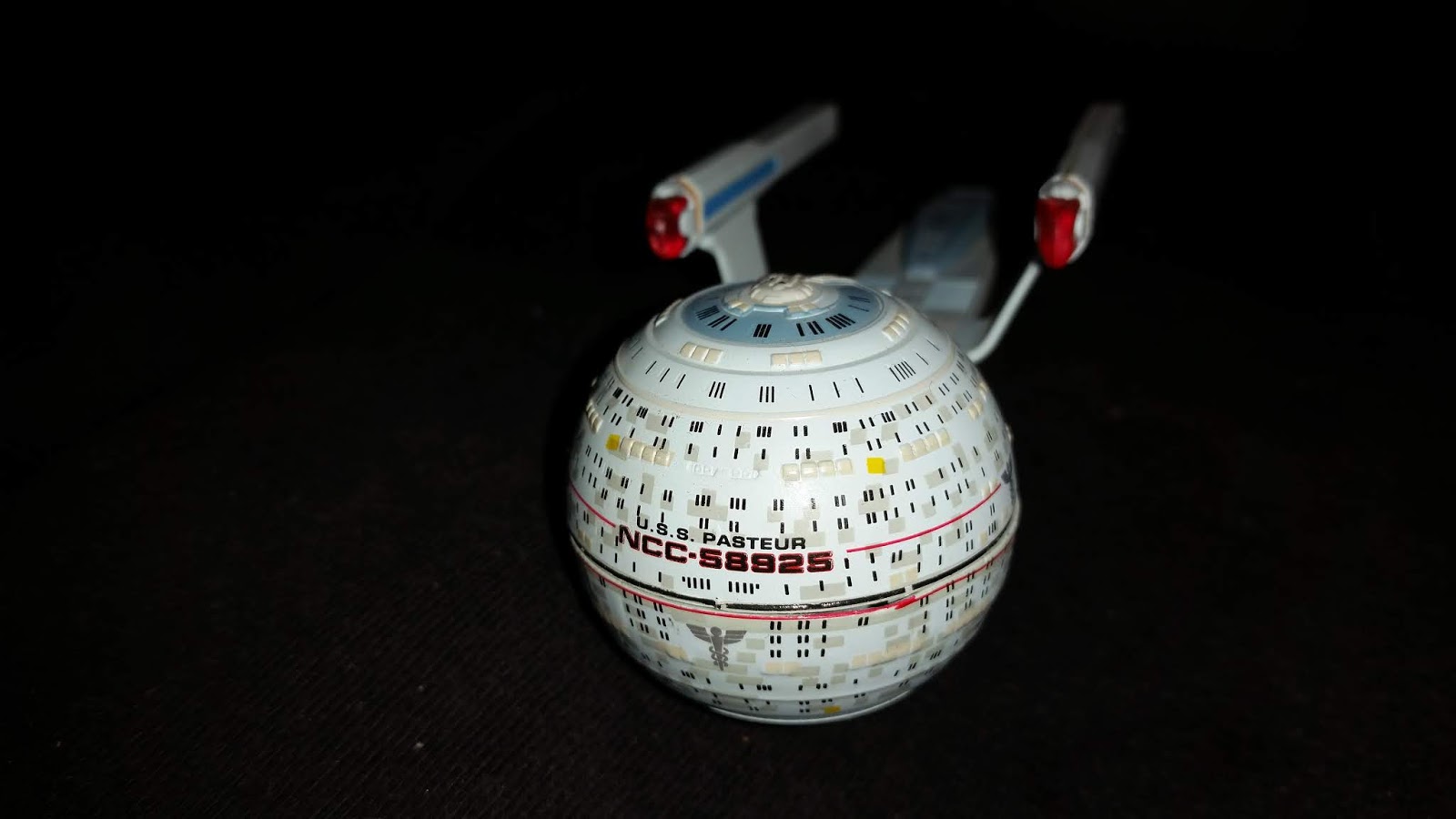 Deep Space Pat: EMvTW 42: USS Pasteur NCC-58525 (Olympic class)