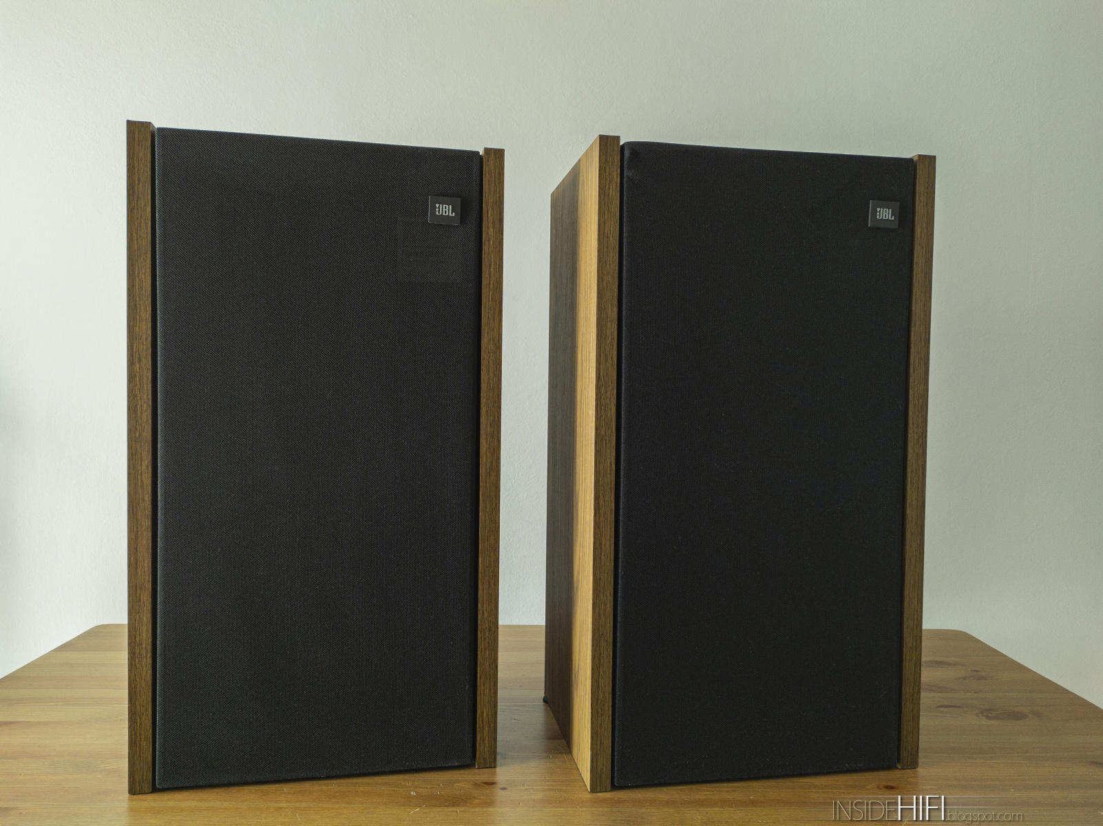 Inside Hi-Fi: JBL J320