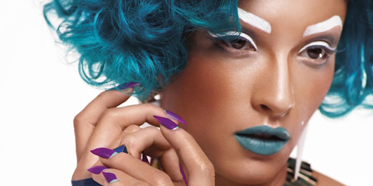 Beauty by Linde: Make-up Artist of the Month: Alex Box