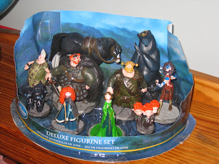 Dan the Pixar Fan: Brave: Deluxe Figurine Set