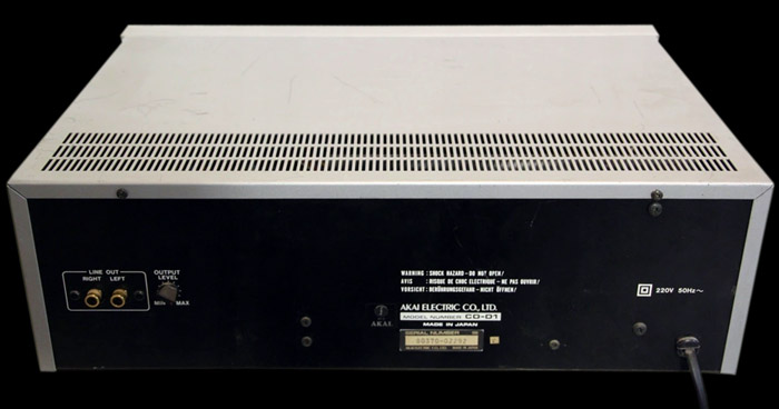 stereonomono - audio Hi Fi Compendium - 14 years on-line: Akai CD-D1 cd player