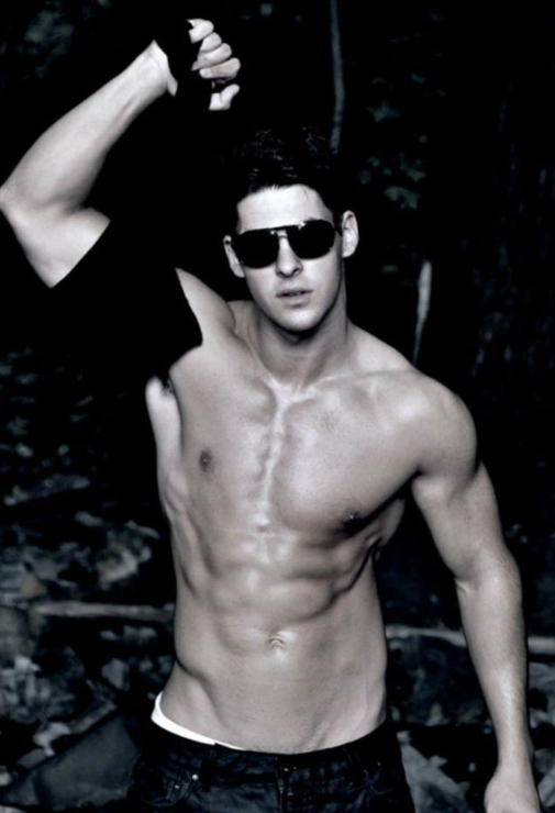 Eyecons: MODEL MONDAY: CHRISTOPHER CÔTÉ