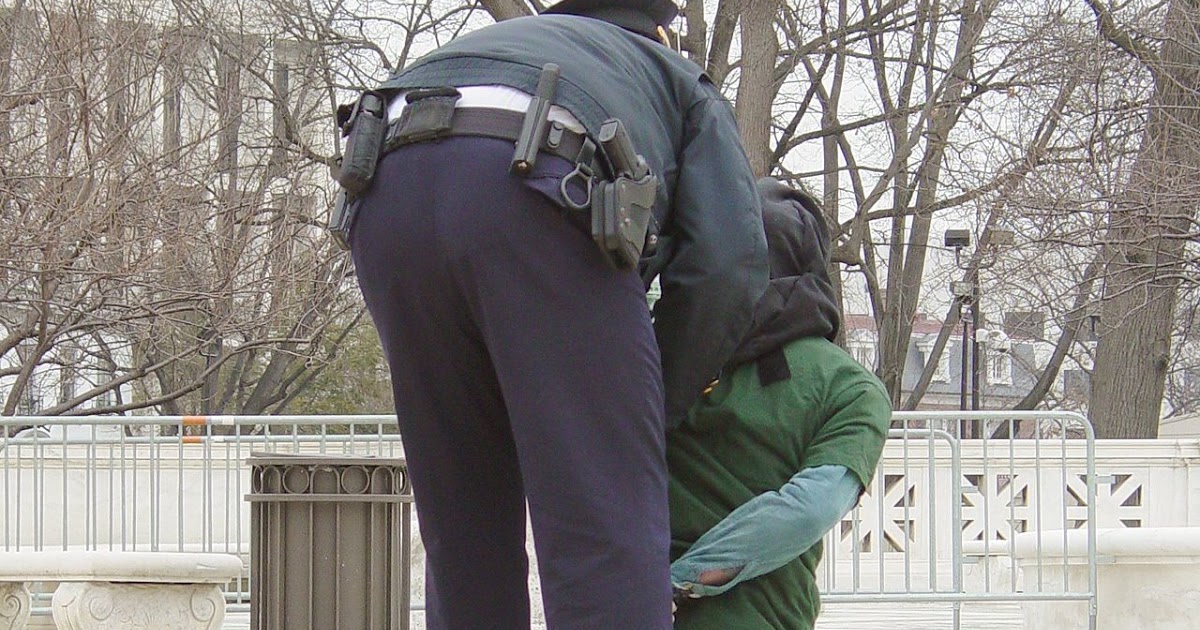 GEORGE ALEXIS: ΠΟΛΙΤΙΚΗ ΑΝΥΠΑΚΟΗ