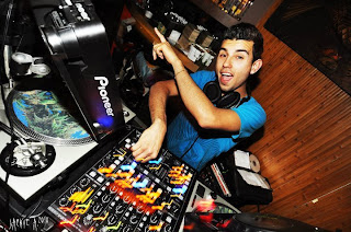 IF: [T.I.T.T.S]Fabian Campos