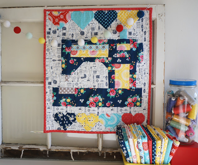 Sewing Machine Mini Quilt - Ameroonie Designs