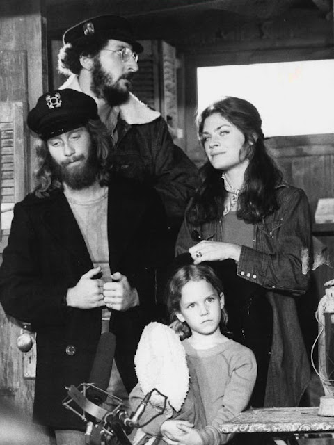 Zebradelic: Meg Foster and the Sunshine show