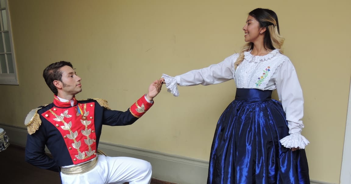 Danza tradicional, región Andina : CONTRADANZA