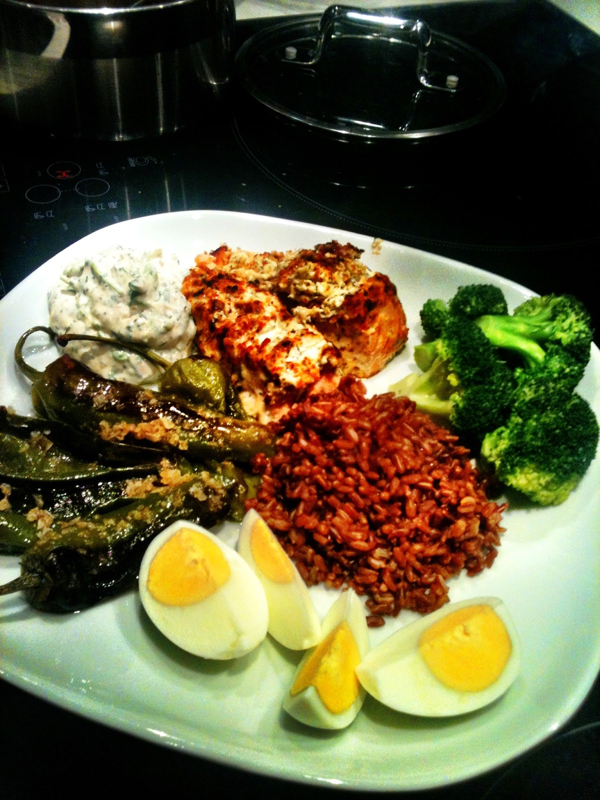 Evelina: Svart & Rött ris