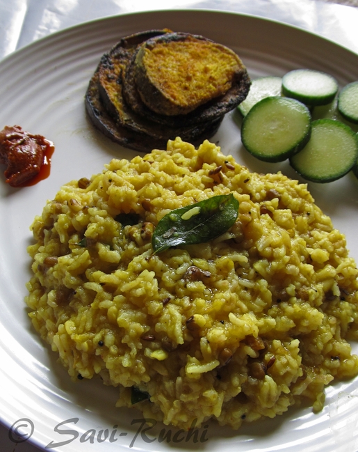 Savi-Ruchi: Baingan Bhaja | Begun Bhaja | Spicy Roasted Eggplants ...
