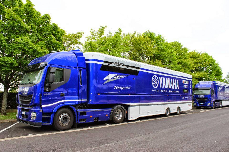 Truck Iveco New Stralis 500 Tim Yamaha Motogp