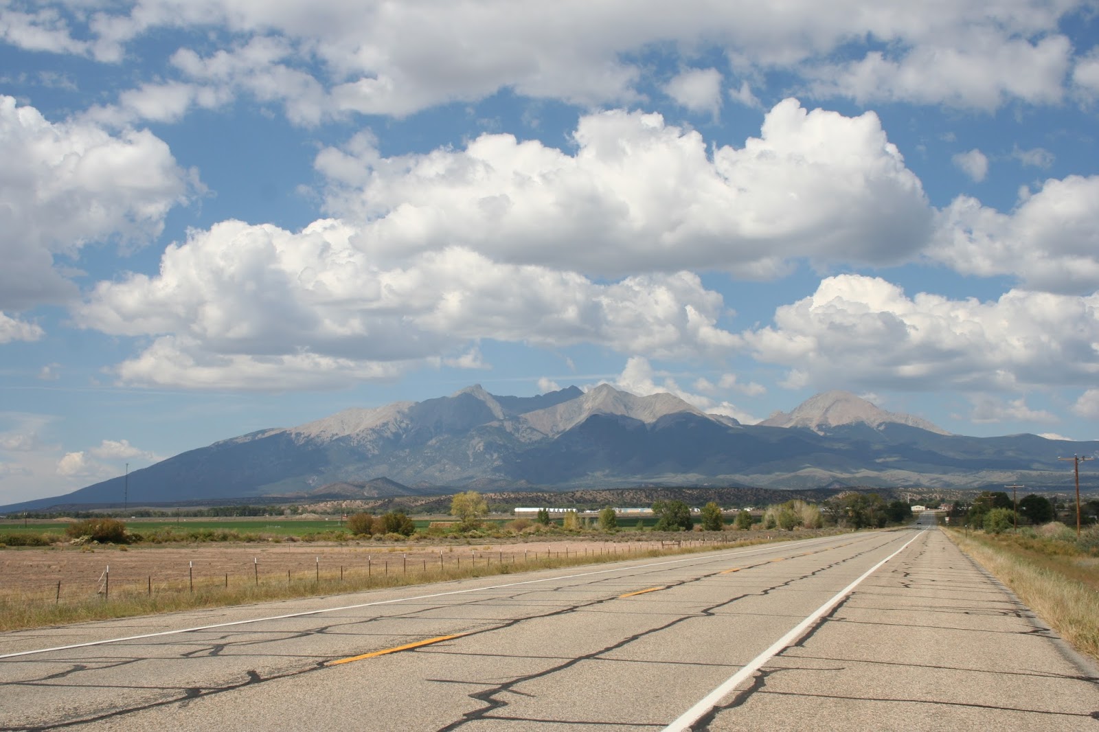 Alamosa, Colorado: Mountains & Areas around Alamosa, Colorado