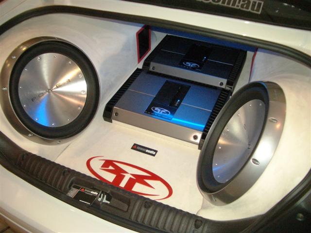 Car AUdio VIdeo: Custom Car Audio Pictures