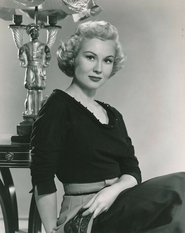 40 Glamorous Photos of Virginia Mayo in the 1940s and ’50s ~ Vintage ...
