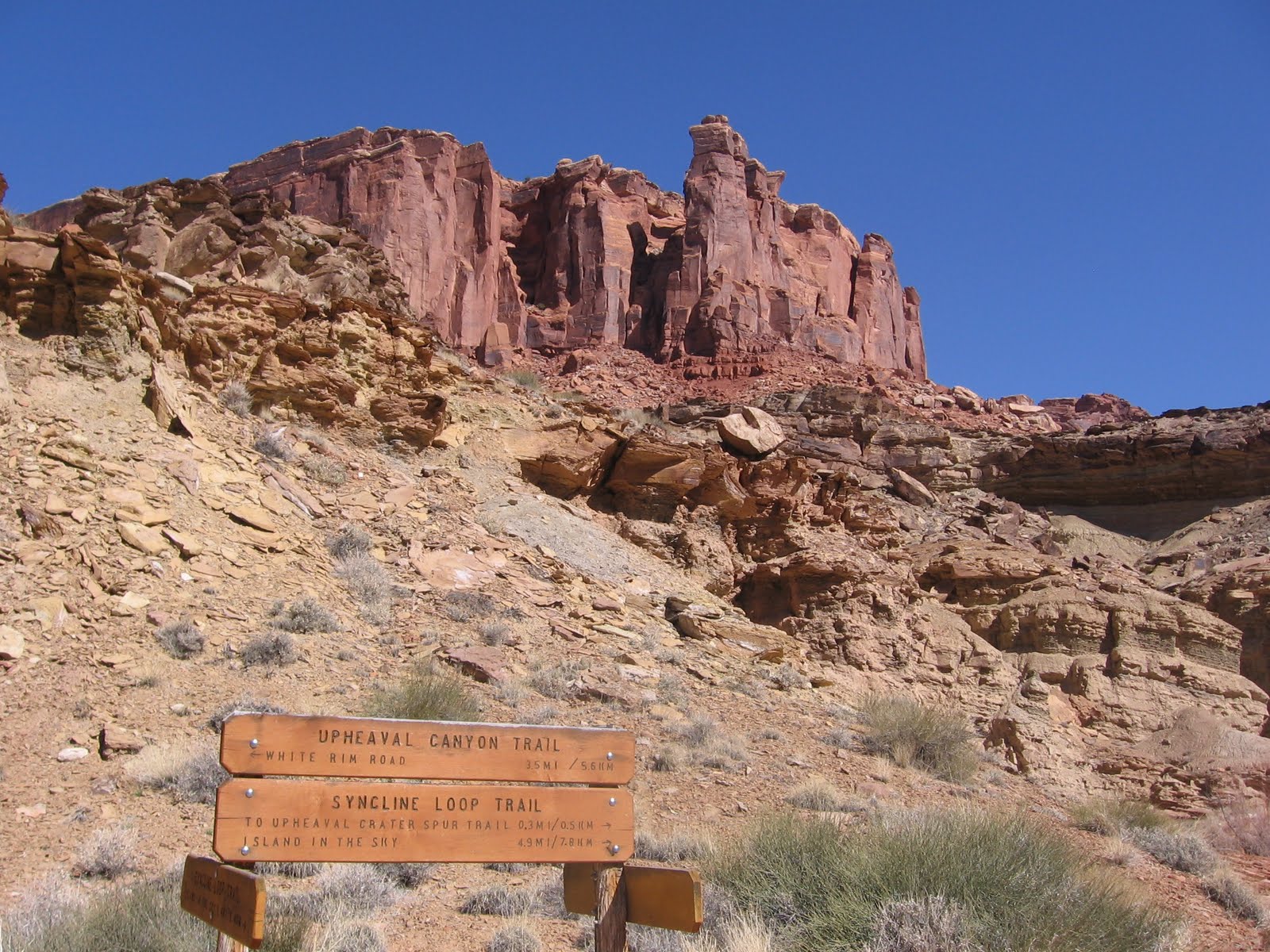 Four Corners Hikes-Canyonlands: Syncline Loop Trail