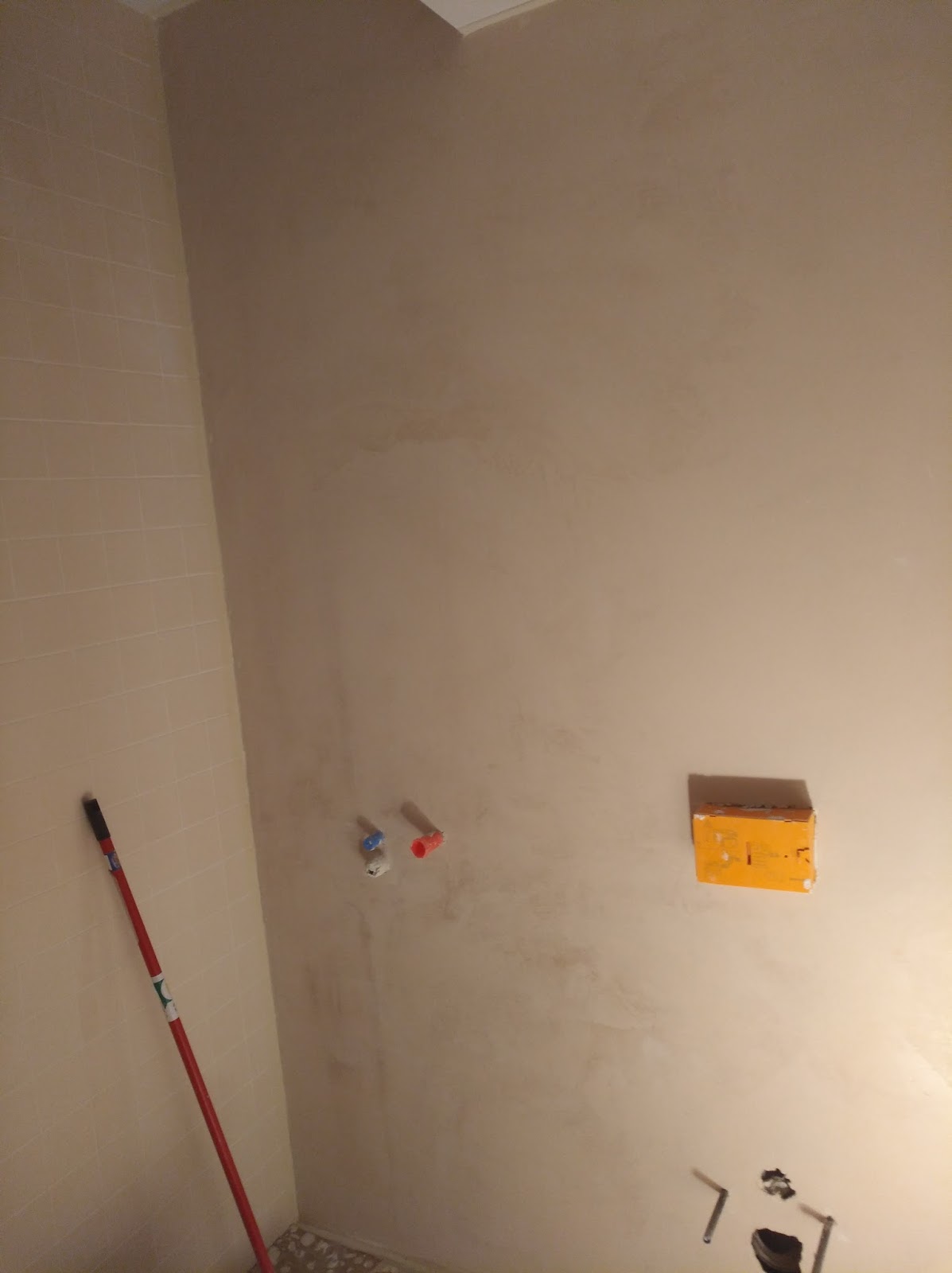 DECORJOTA - Reabilitação Urbana: Aplicação de Microcimento da ...