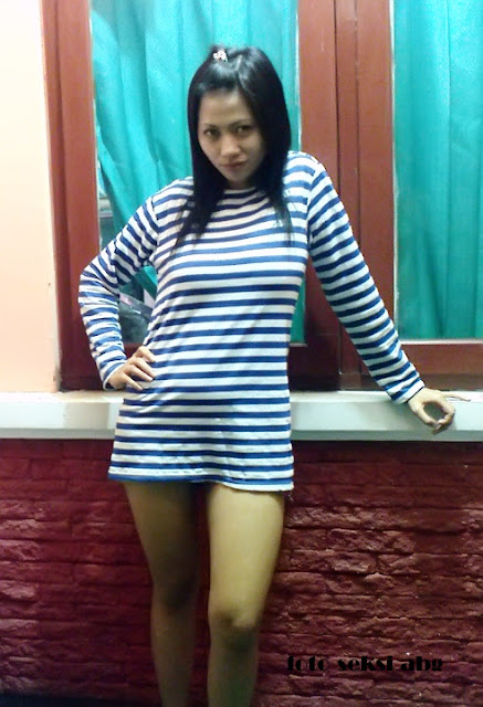 Thai Kece: Paha Mulus Tante Binal