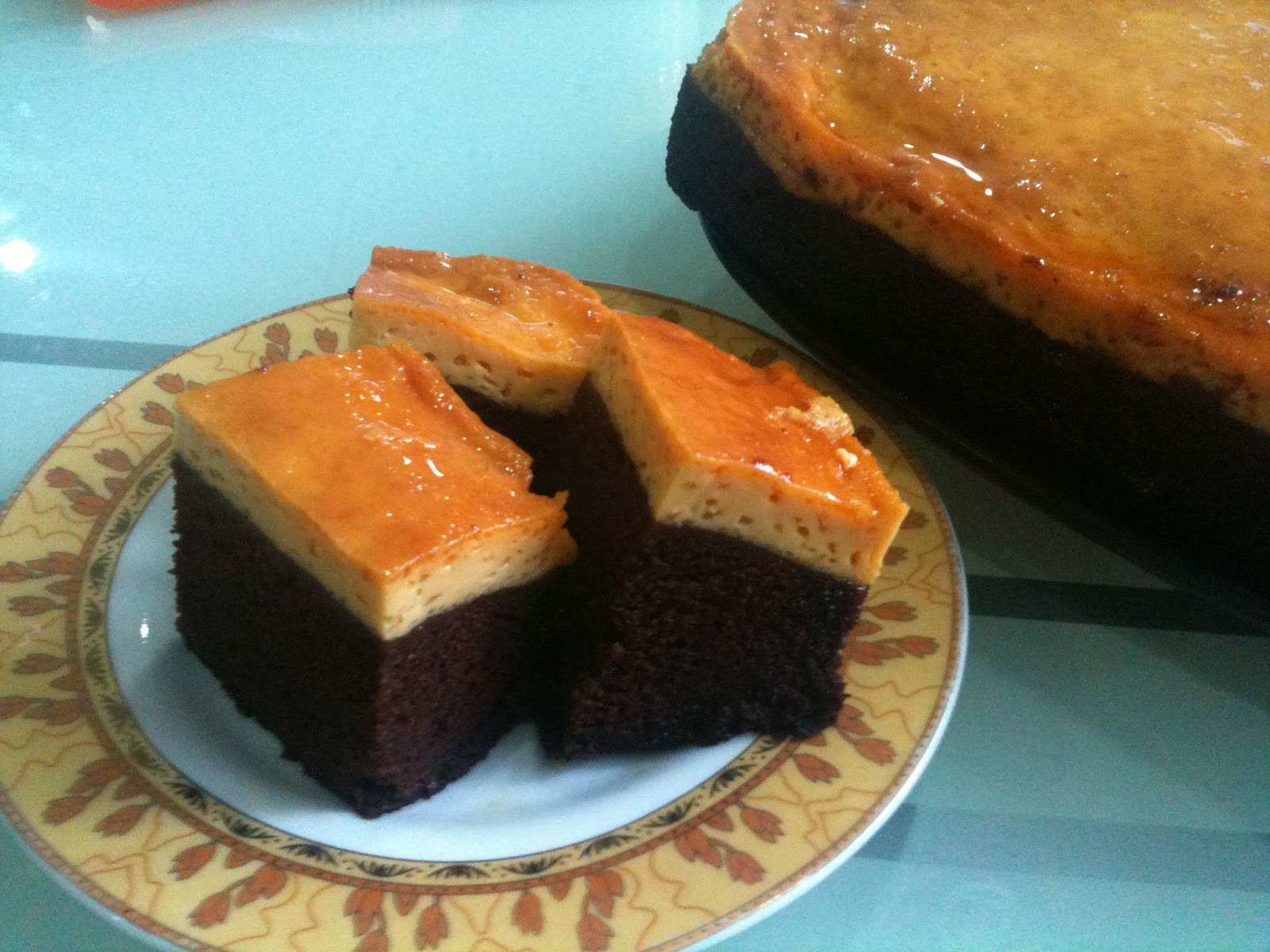 Dari Dapur Miza: Kek Karamel Coklat Moist