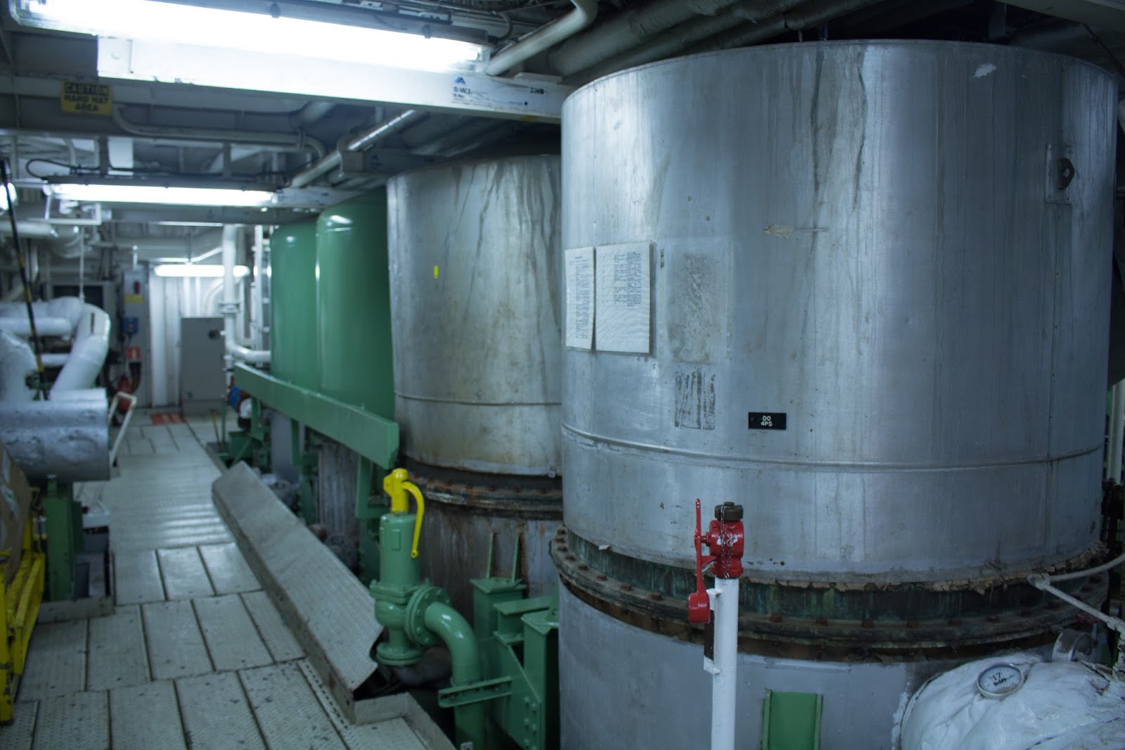 Katfish Kapers: MS Veendam - How a ship works