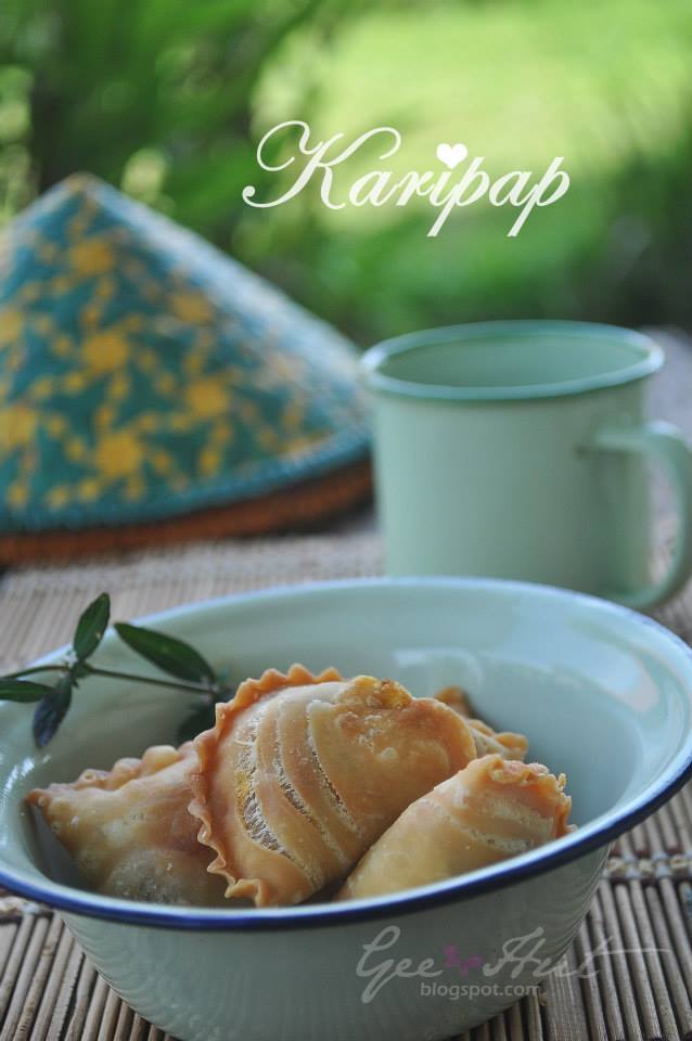 GeeHut: Karipap