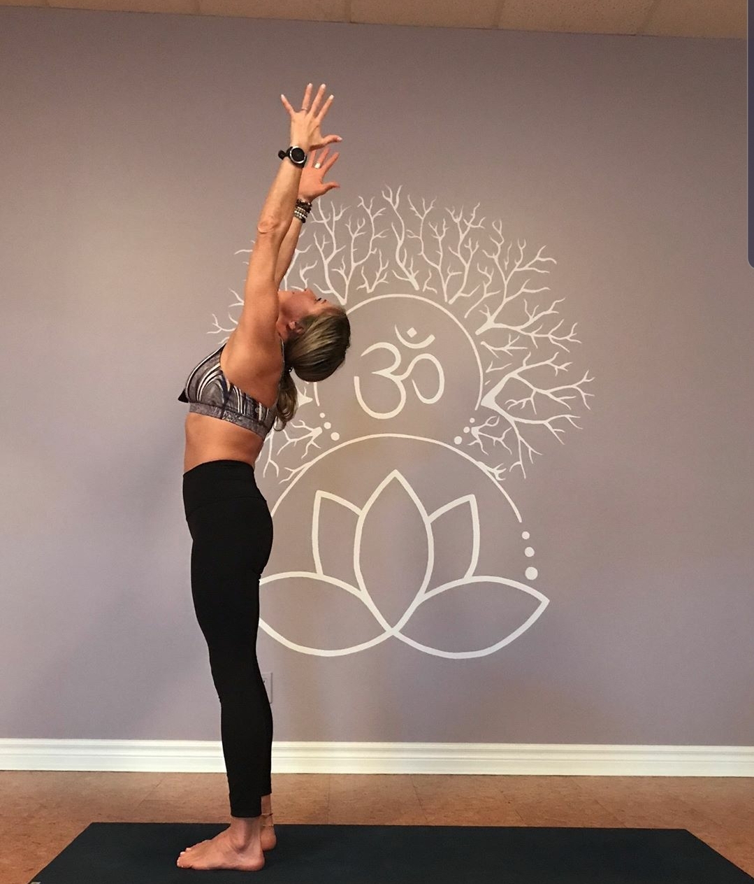 Tadasana Benefits and Precautions