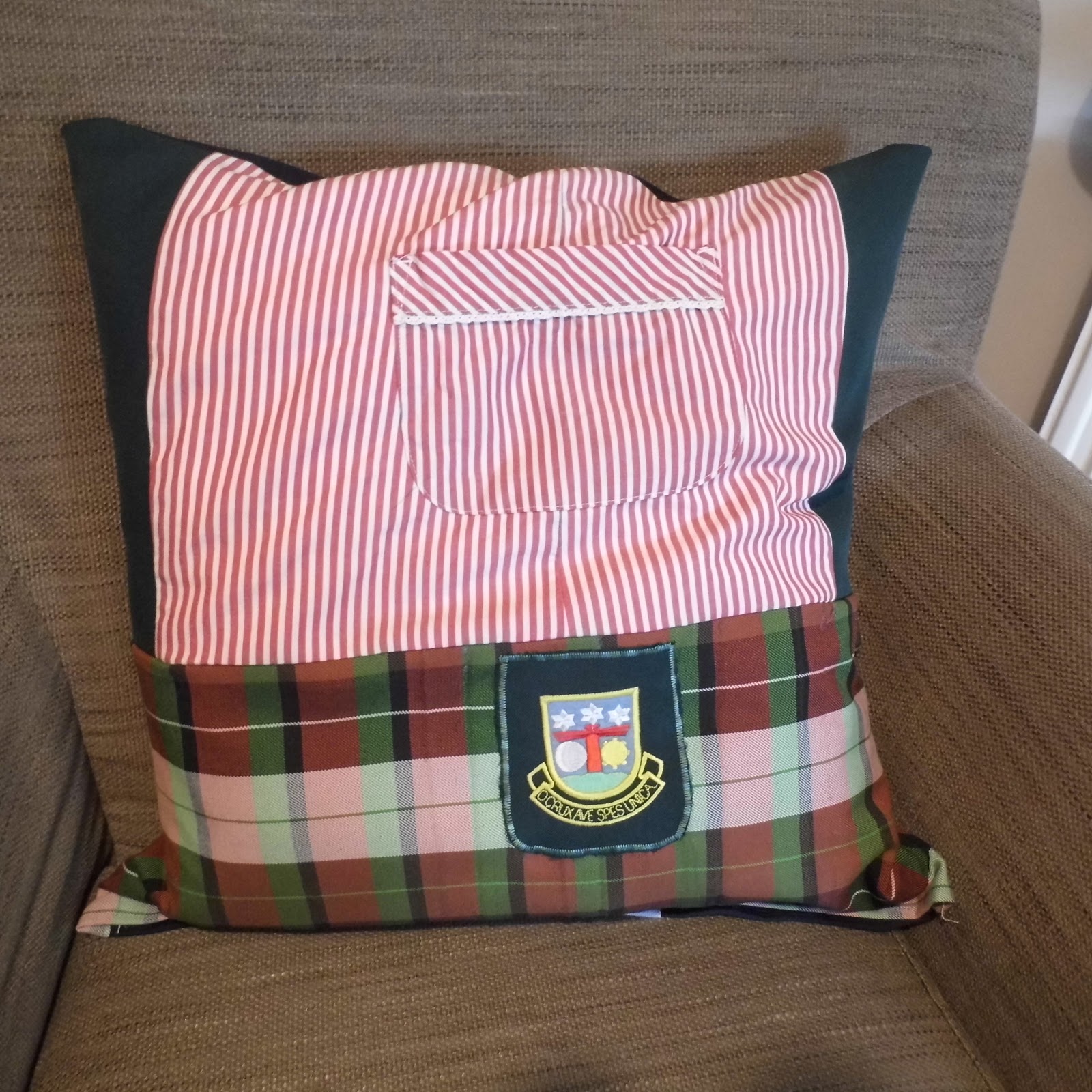 Kate's Quilting (and other arty stuff): Uniform cushion