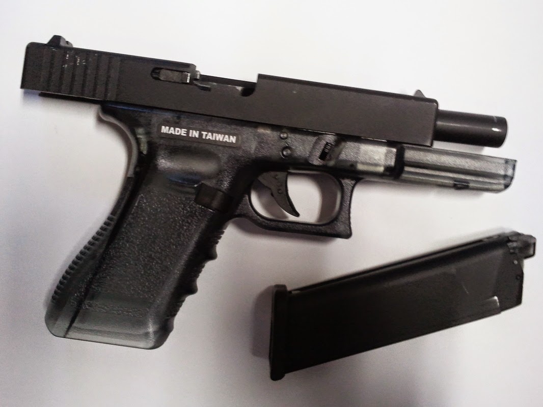TAG-4 Airsoft: Skeleton Sidearms SS17 (glock 17) Review