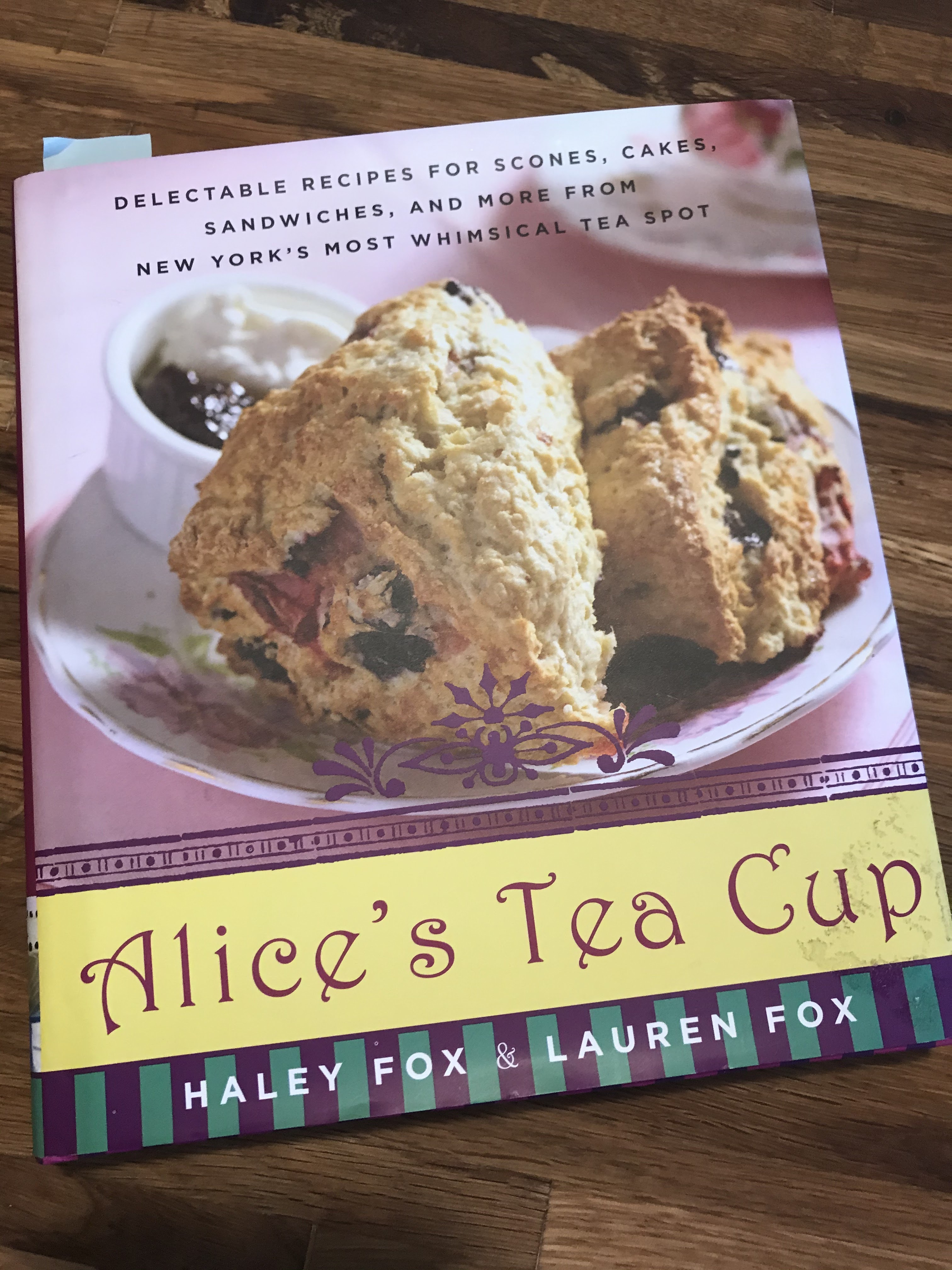 A Crafty Chick: Disney Movie Week (1) Themed Dinners - Alice in Wonderland