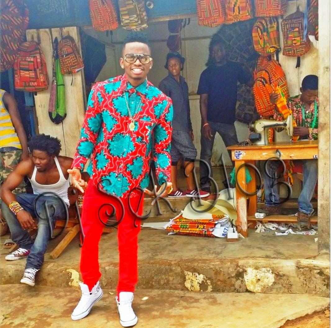 dj sek: TAZAMA PICHA DIAMOND AKIWA KWENYE MITAA YA GHANA KWA FUNDI WA ...