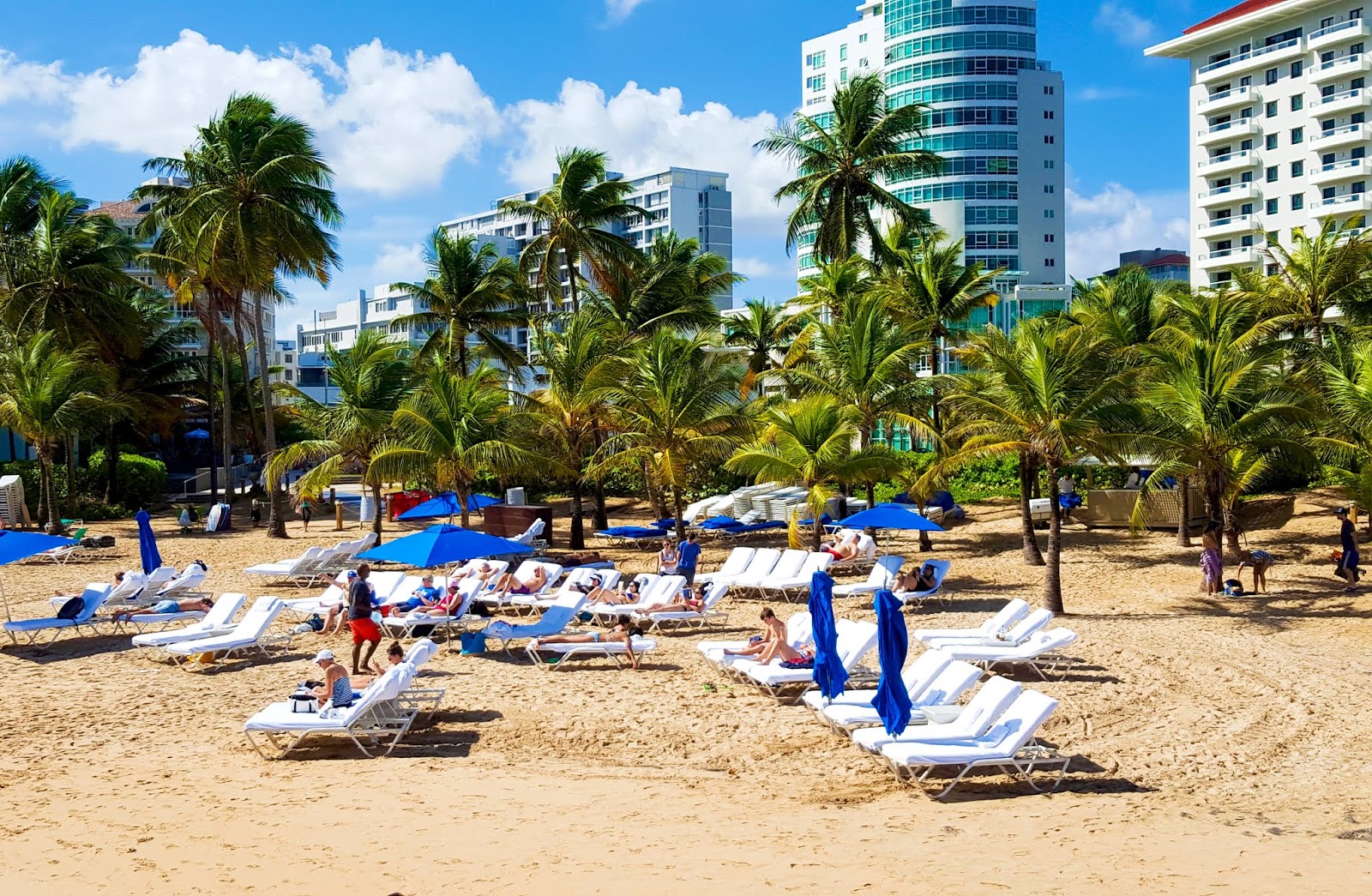 Condado Beach e le sue sabbie dorate..