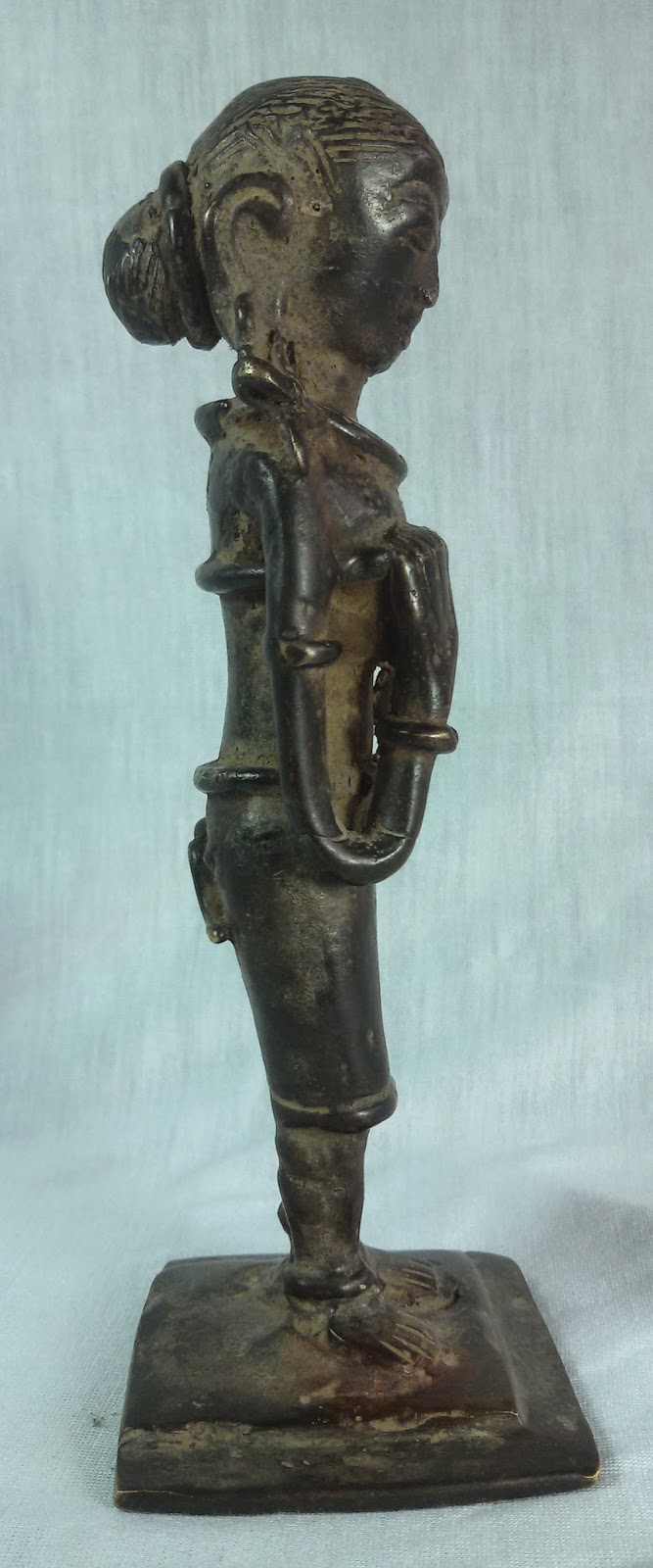 AMBOINA ANTIQ: Patung perunggu primitif 3